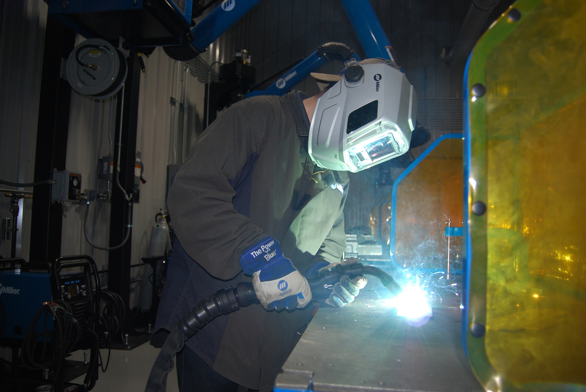 What’s New in AWS D1.1 2025, Structural Welding Code — Steel / FABTECH