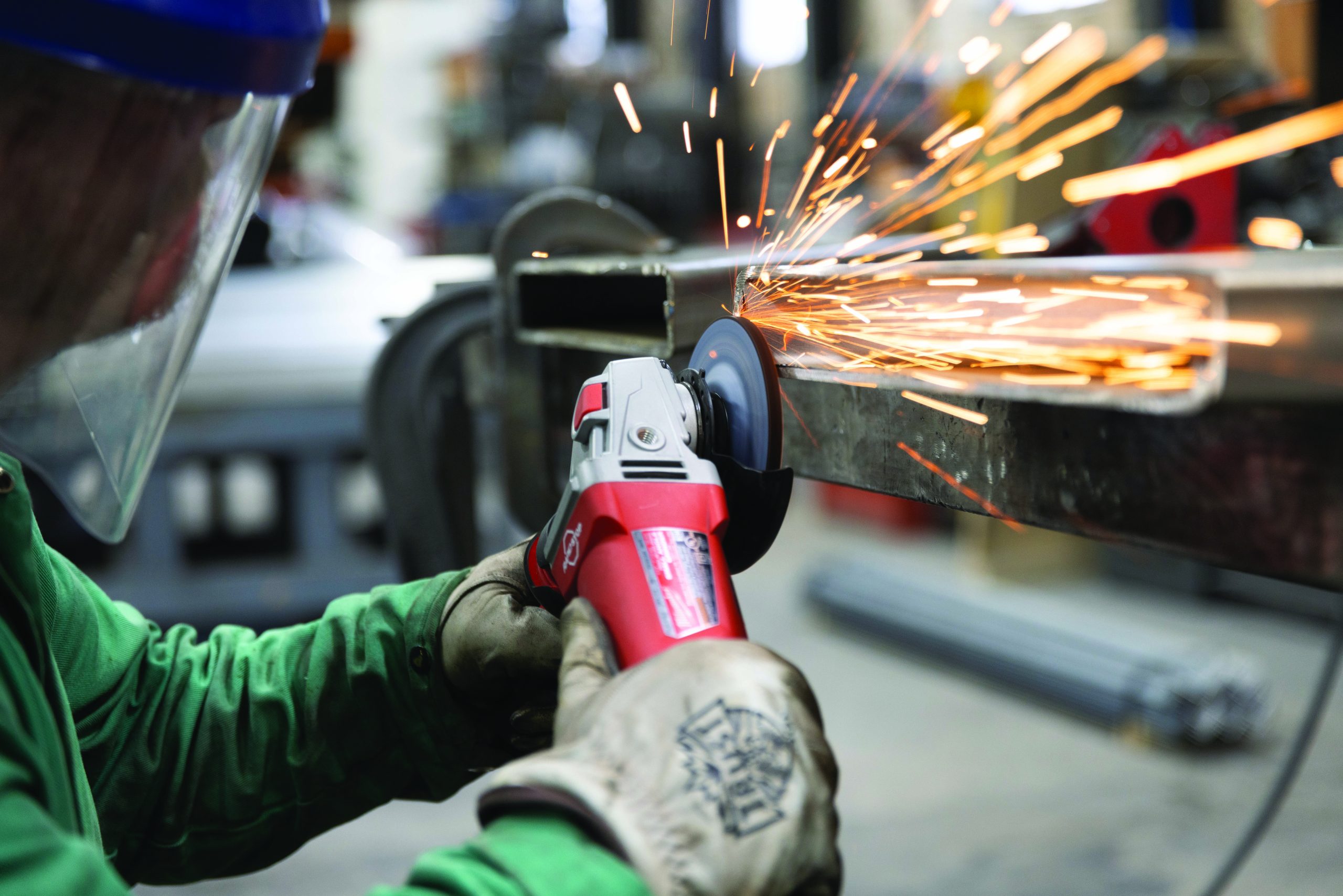 Tips for Cutting & Grinding Stainless Steel with Bonded Abrasives / FABTECH